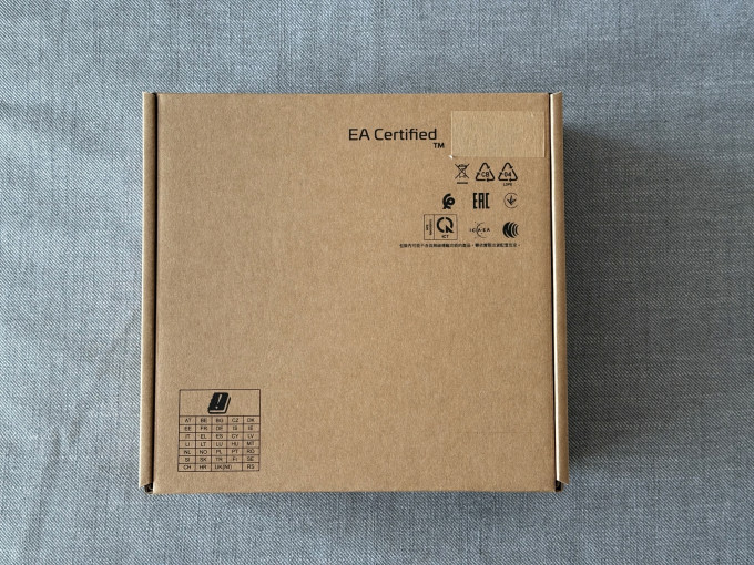 HPE路由器怎么样 开箱一款终极神器，Aruba AP-735 无线接入点_什么值得买