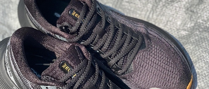 361° eleos 国际线慢跑鞋测评：舒适慢跑的优质之选_跑鞋_什么值得买