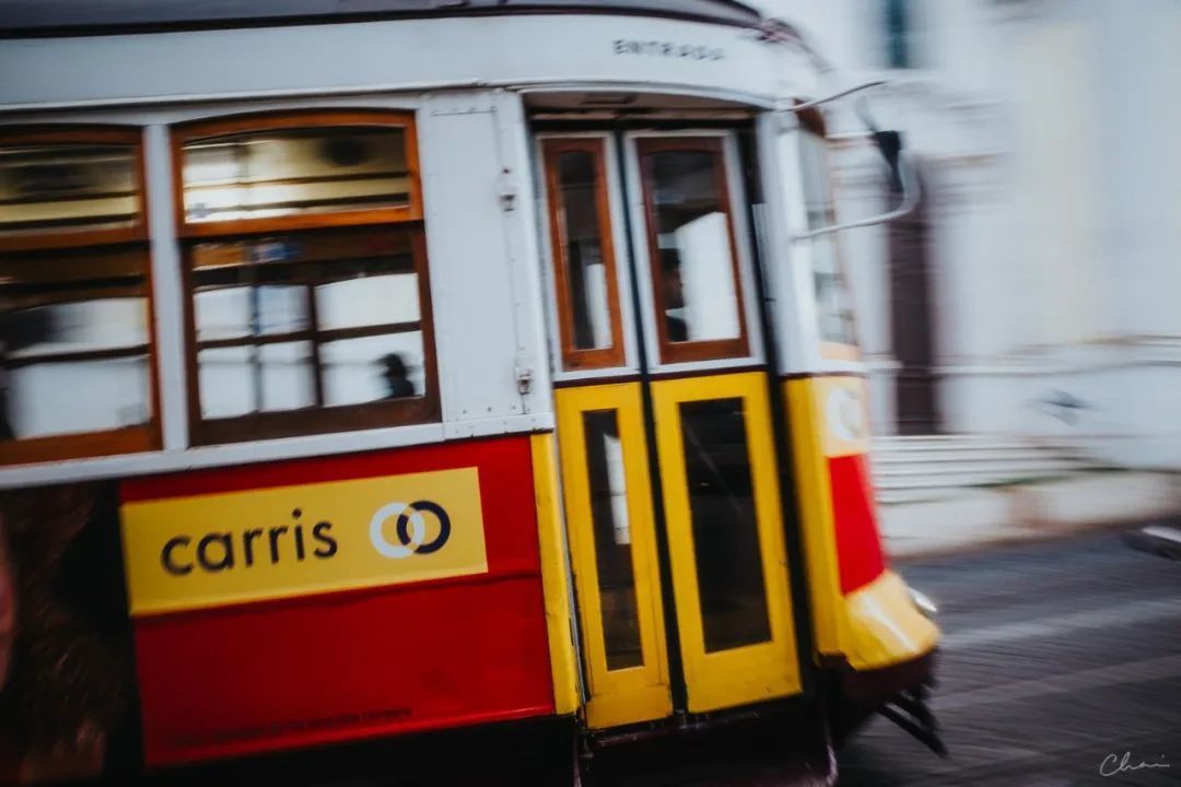 POV扫街｜理光GR3/3X HDF的里斯本漫步_数码相机_什么值得买