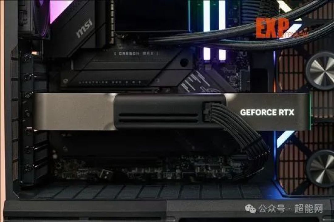 GeForce RTX 5080天梯榜首发评测：超猛能耗比造就极致尺寸_显卡_什么值得买