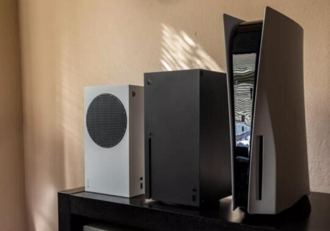 PS5对决Xbox：全面剖析优缺点，玩家怎么选？_游戏机_什么值得买
