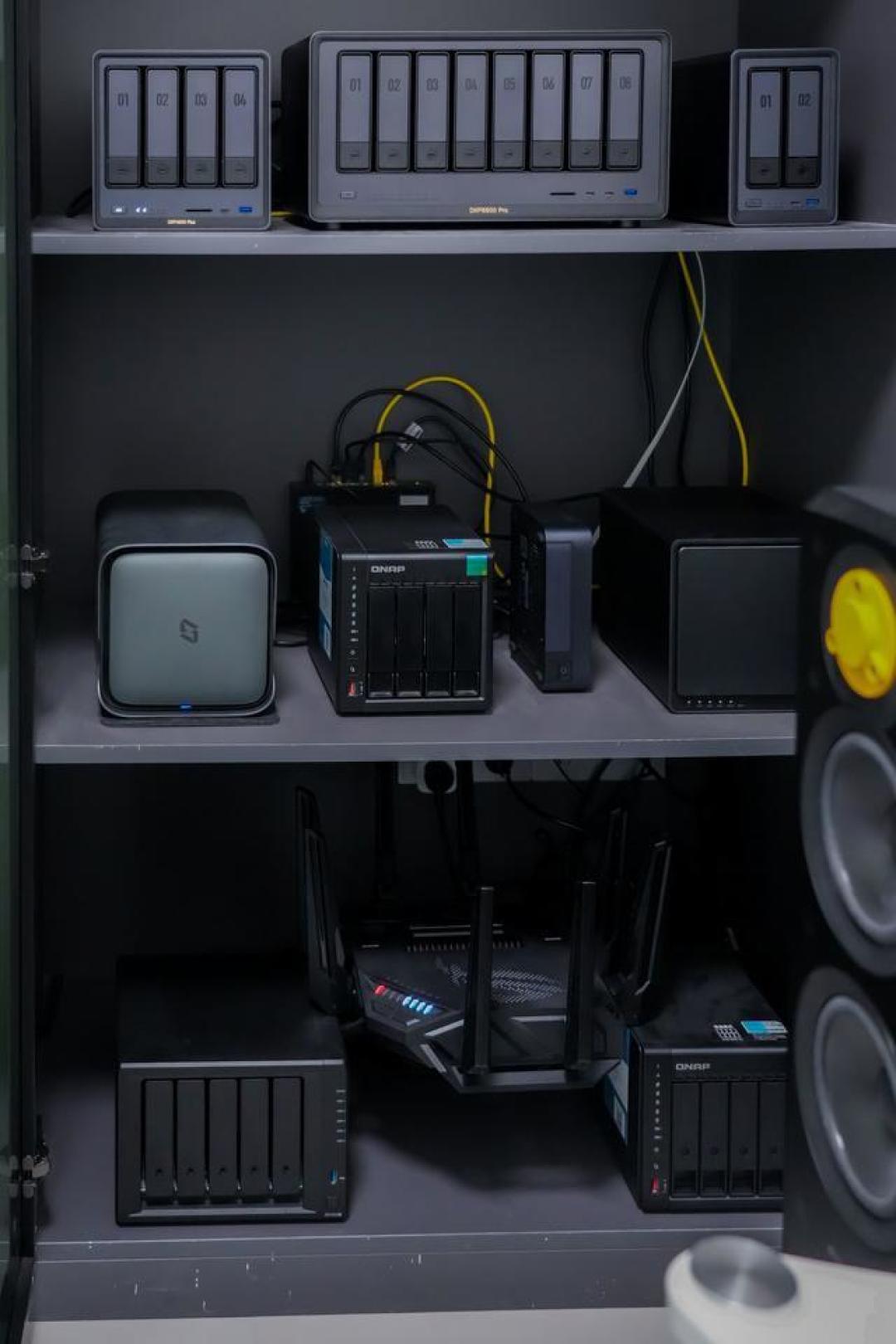 NAS选购指南：从RAID模式到品牌选择的全面解析_NAS存储_什么值得买