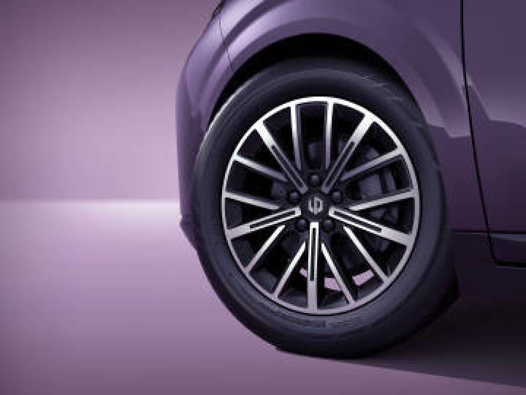 理想L5闪亮登场：15万中型SUV市场的颠覆者_SUV_什么值得买