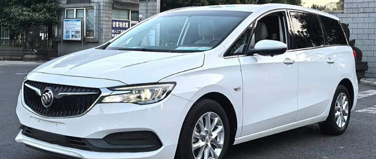 GL6：我和大哥GL8一样能打_乘用型MPV_什么值得买