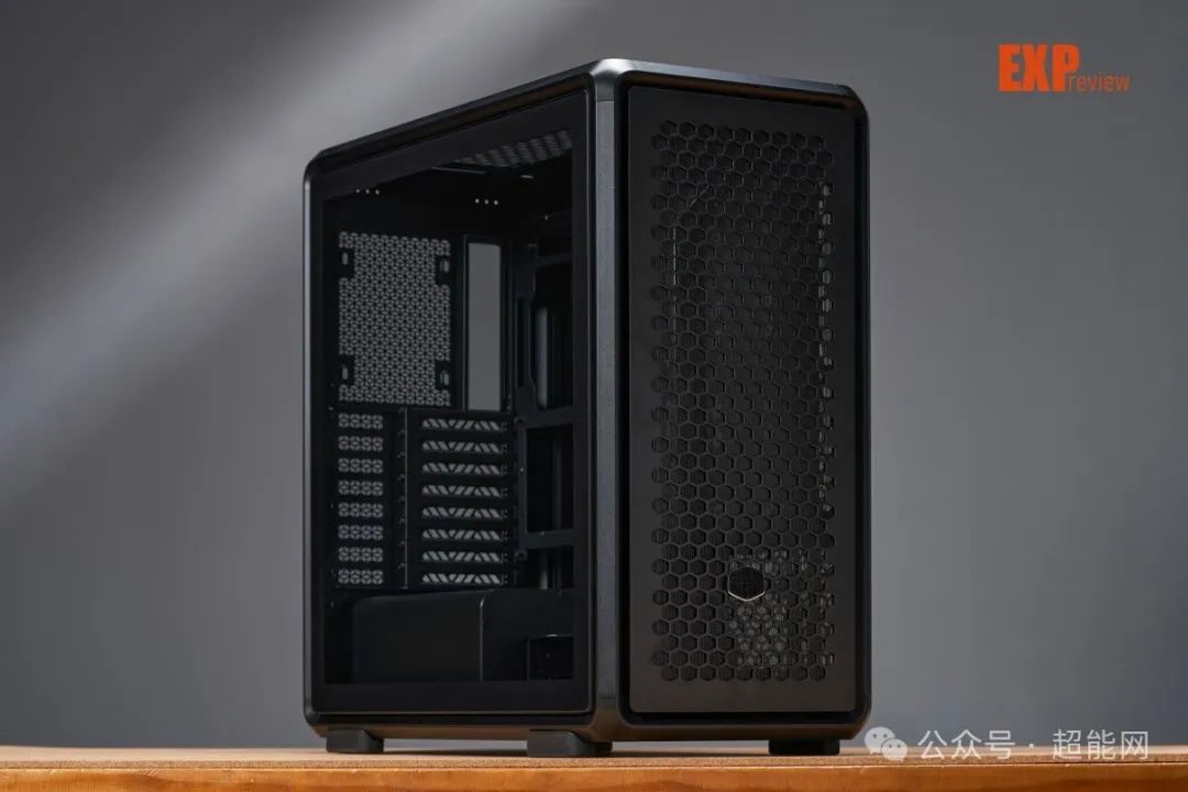 酷冷至尊MasterFrame 600机箱评测：轻奢风格，极具自定义潜力_机箱_什么值得买