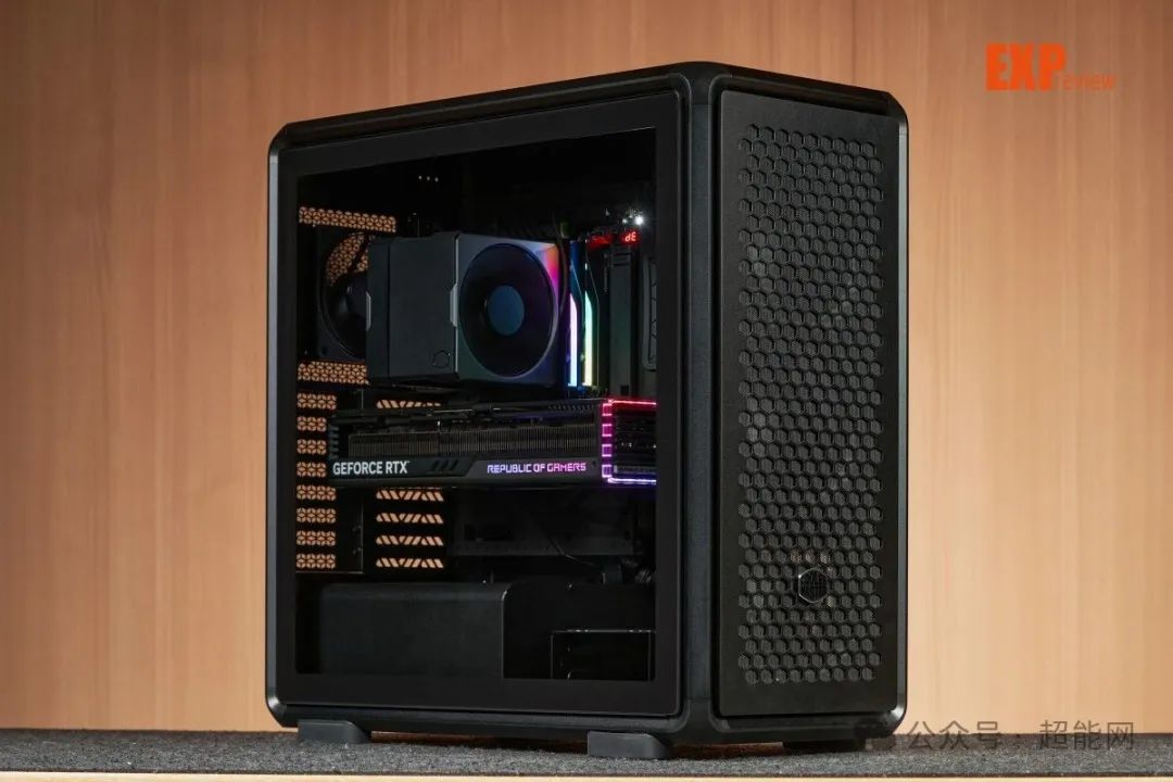 酷冷至尊MasterFrame 600机箱评测：轻奢风格，极具自定义潜力_机箱_什么值得买