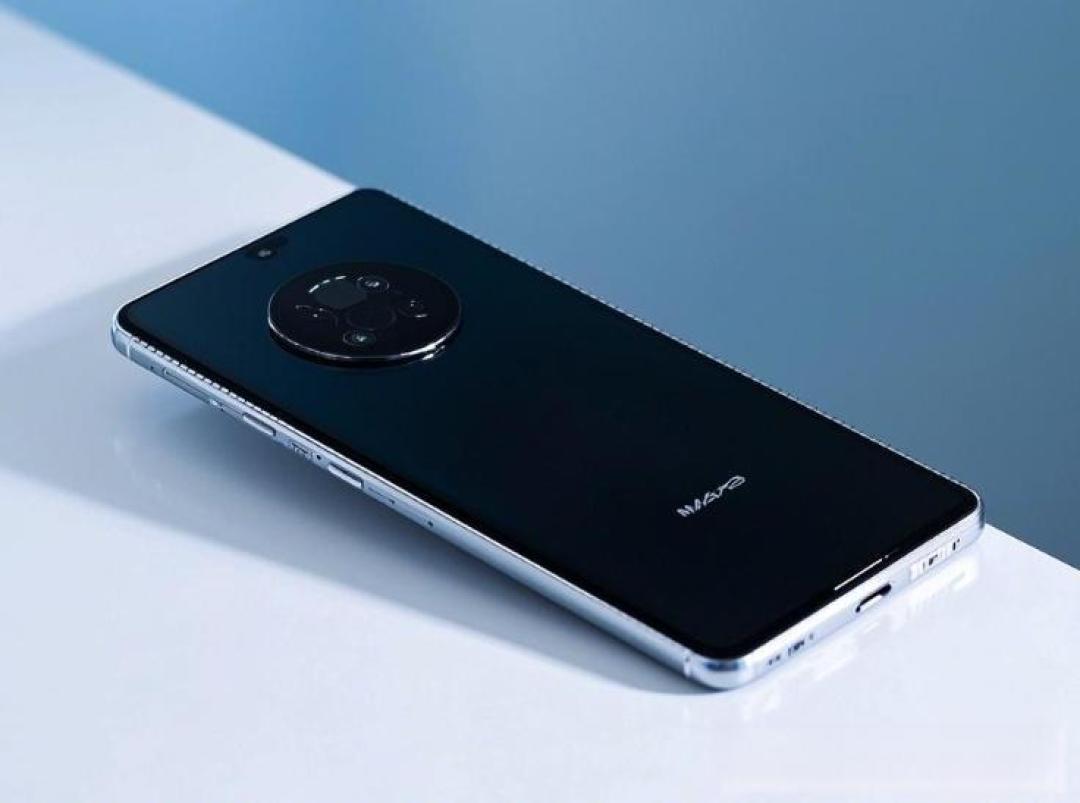 华为钉子户揭秘：Mate40用了4年为何还不换？鸿蒙黑科技让老旗舰吊打新机_其他智能手机_什么值得买