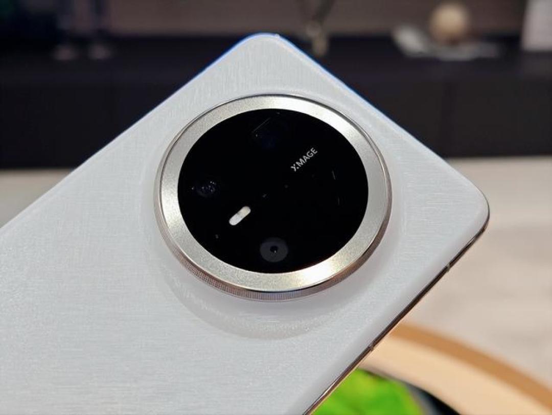 华为Mate70 Pro优享版实测：降300元体验不缩水，这些细节买前必看！_手机_什么值得买