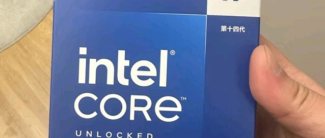2025年选CPU，i7-14700KF真香？_CPU_什么值得买