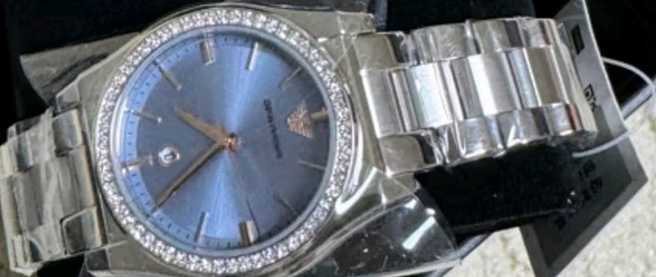 安普里奥阿玛尼手表女白月光系列冰蓝色表盘镶钻女表AR11593_手表_什么值得买