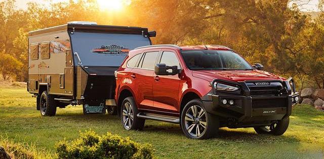 全新五十铃MU-X泰国首发：2.2T柴油+8AT动力升级，硬派越野配置强化_SUV_什么值得买