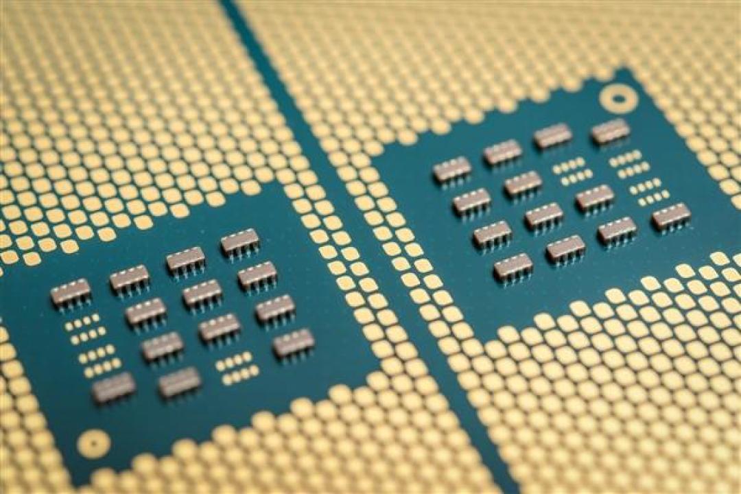 AMD Zen6 APU双杀：24核巨无霸+RDNA3.5核显，FP10接口大升级_CPU_什么值得买