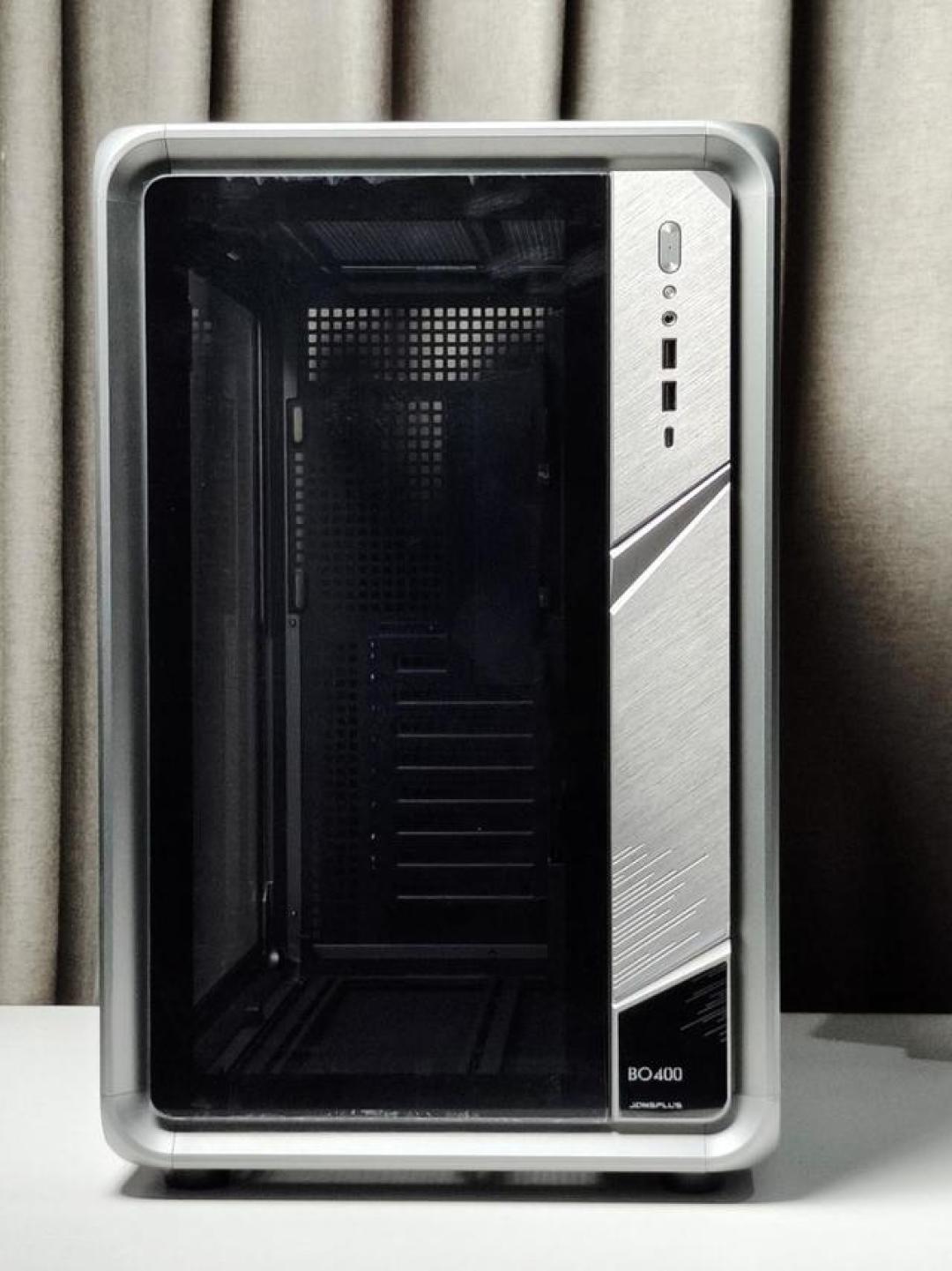 全铝狂潮！乔思伯BO400机箱实测：散热堆料+金属美学，预售排长队背后有何玄机？_机箱_什么值得买