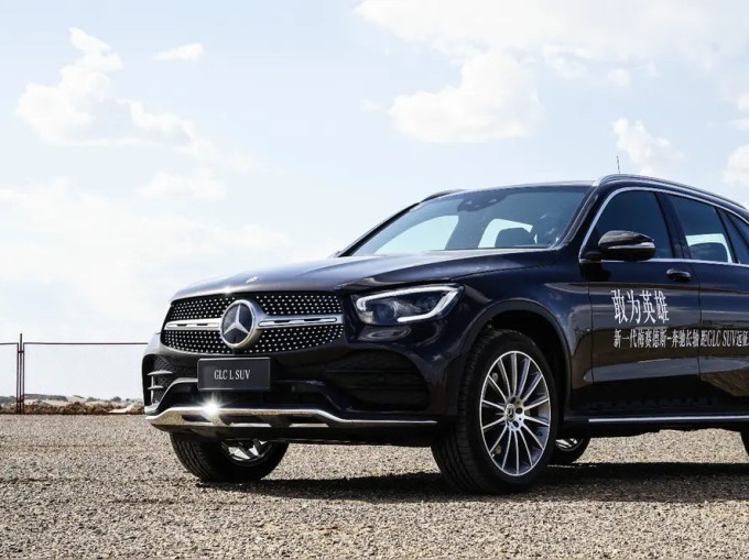 35w的奔驰glc和问界M8怎么选？_什么值得买