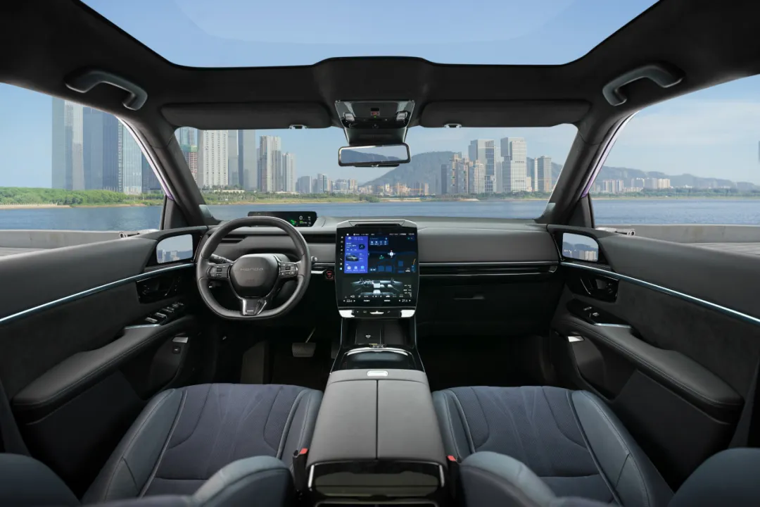 全新纯电SUV广汽本田P7正式上市，一口价19.99万元起_新能源车_什么值得买