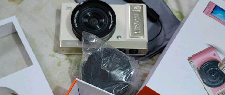 「大男孩の“快乐星球” | aigo爱国者E9/D9翻转屏相机，_数码相机_什么值得买