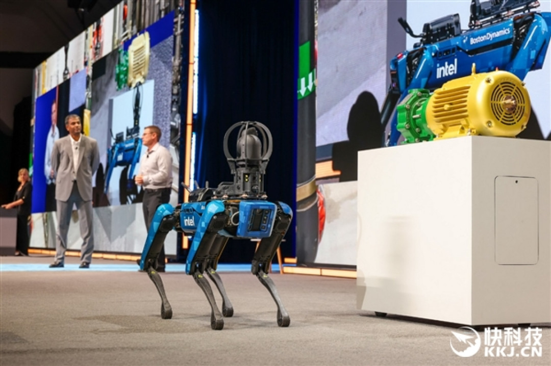 18A量产在即 14A已上路！Intel代工释放两个关键信号：信任、合作_CPU_什么值得买