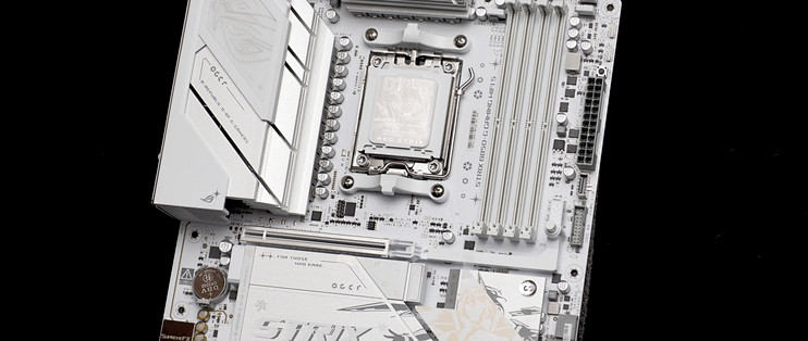 首个AMD平台小吹雪主板来了：华硕ROG STRIX B850G小吹雪主板开箱_主板_什么值得买