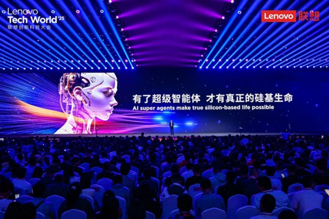 告别“傻”AI！联想天禧个人超级智能体正式发布：越用越懂你_其他智能设备_什么值得买