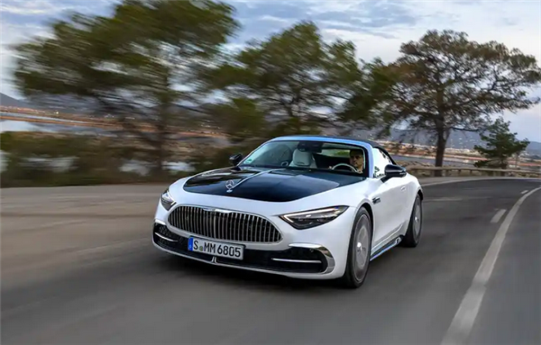 迈巴赫首款敞篷跑车！全新SL680 Monogram官图发布：售价将超400万元_跑车_什么值得买