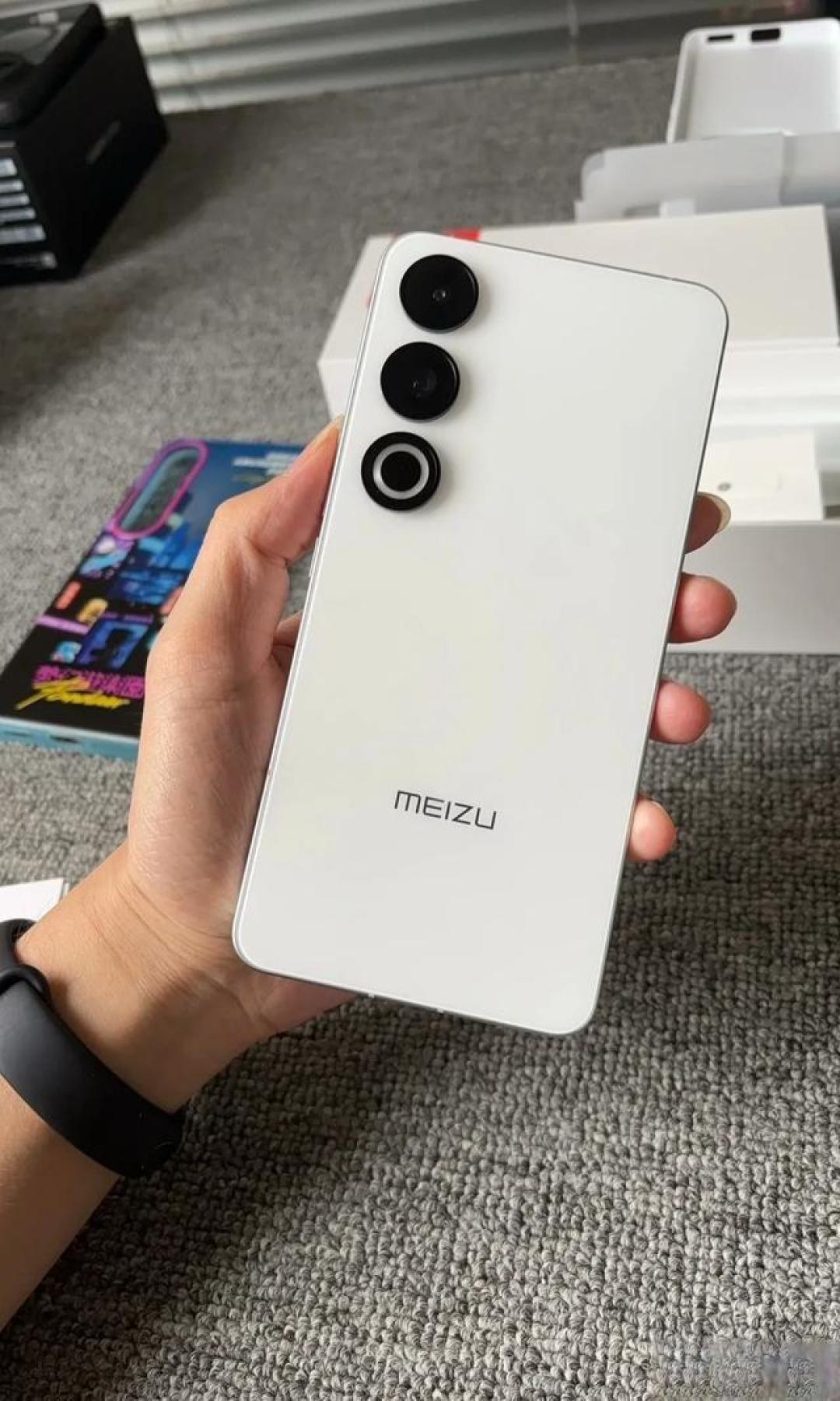 魅族21 Note深度评测：骁龙8Gen2+白面板美学，大屏长续航能否定义性价比新标杆？_手机_什么值得买