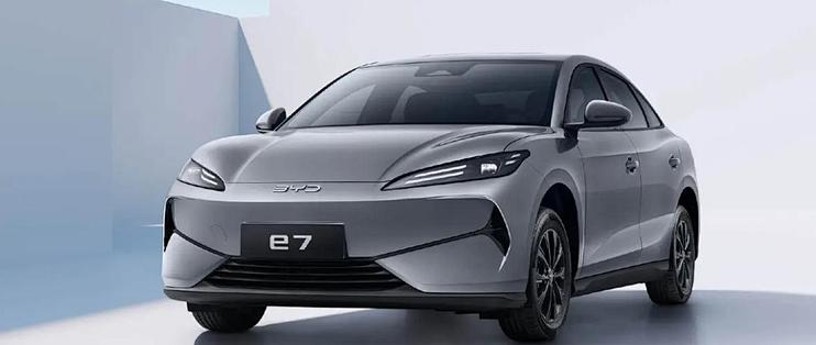 比亚迪e7续航实测：520km能否满足城市通勤与网约车运营需求？_新能源车_什么值得买