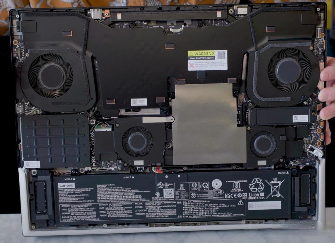 联想拯救者R7000P 2025 AI元启版评测：锐龙9配满血显卡，国补加持下探7000元档_游戏本_什么值得买