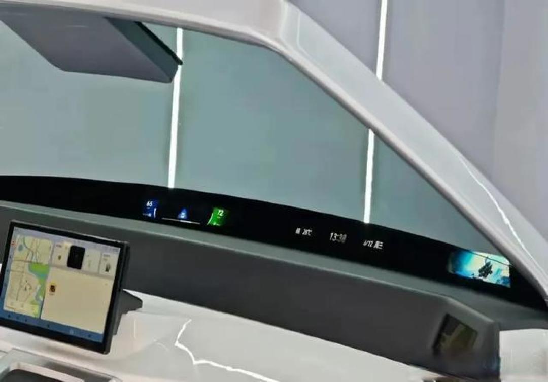 小米YU7全景显示PHUD：1.1米超宽屏能否颠覆车载交互新趋势？_导航仪_什么值得买