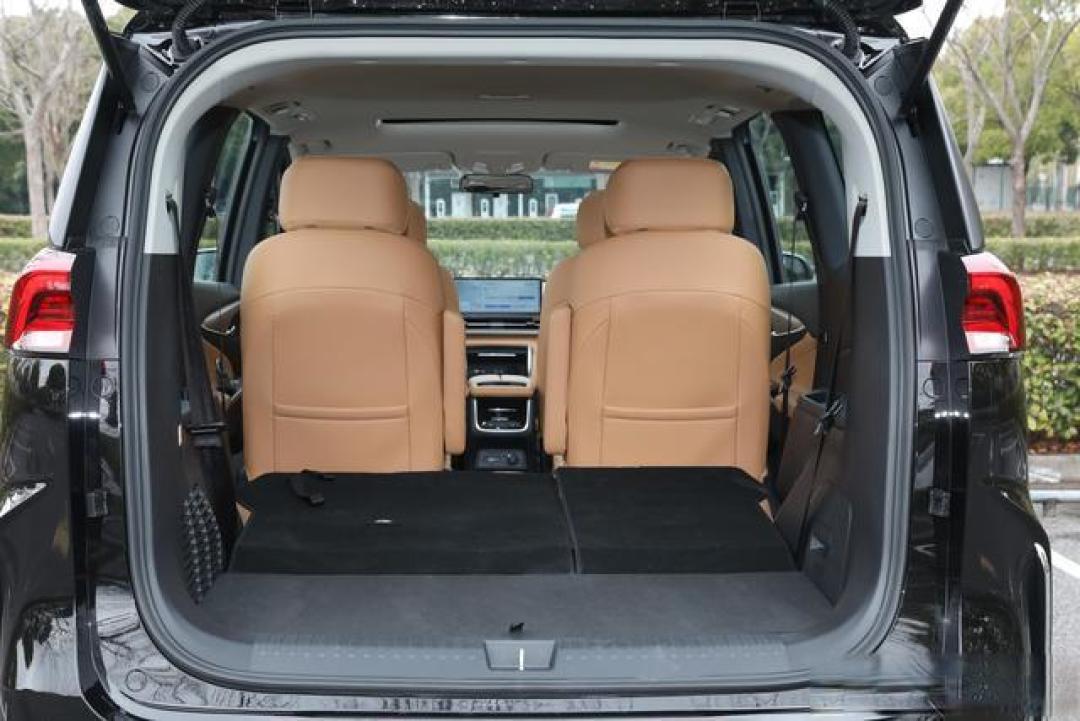 15万级家用MPV最优选：上汽大通G50灵活空间与混动省油全解析_MPV_什么值得买