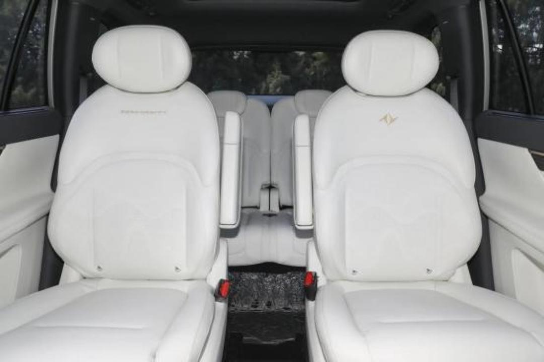 零跑C16对比东风奕派008：6座增程SUV家庭刚需如何选？_SUV_什么值得买