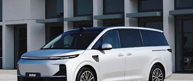 零跑首款MPV：超长续航+头等舱空间如何破解家庭出行痛点_MPV_什么值得买