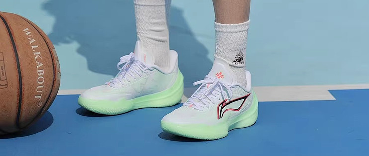 利刃5V2：设计与实战的完美结合_篮球鞋_什么值得买