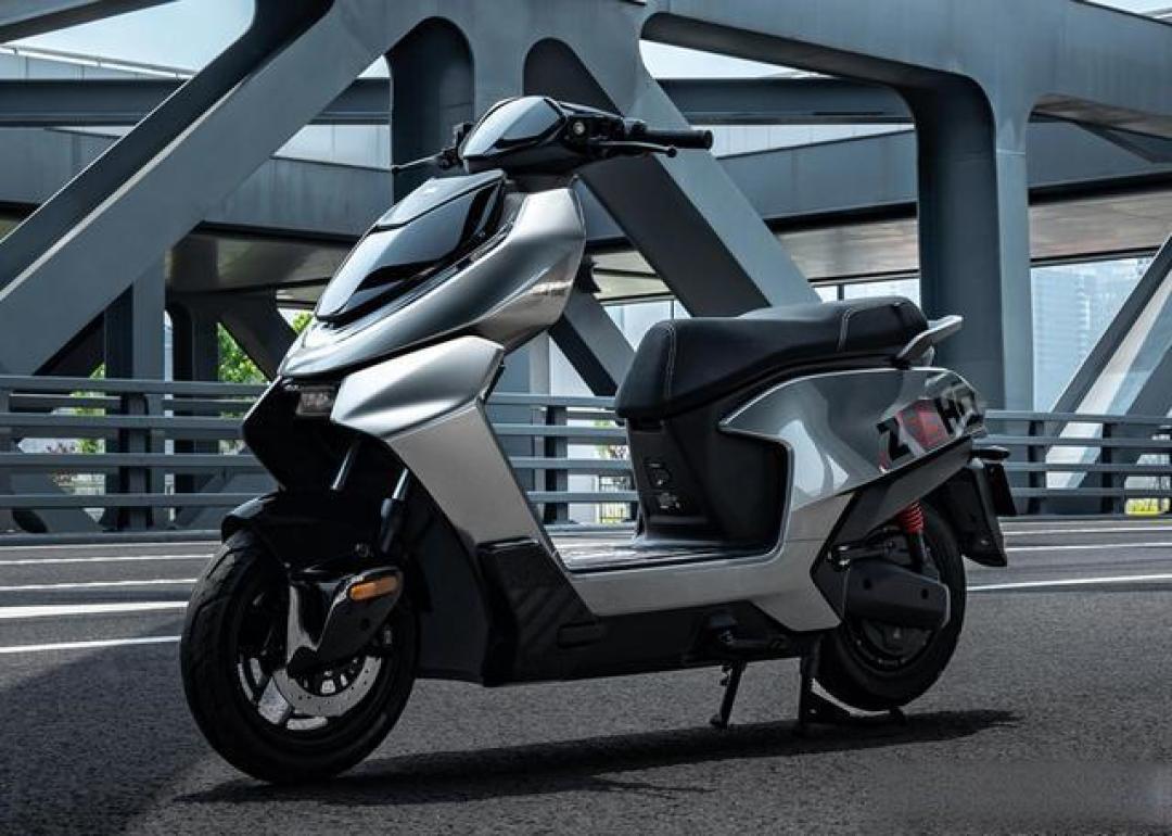 5000-6000元档电摩横评：极核AE4/小牛NX/九号M95C性能续航实测对决_摩托车整车_什么值得买