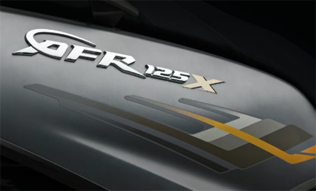 踏板摩托卷起来了 新款豪爵AFR125X上市：一口价10580元_摩托车整车_什么值得买