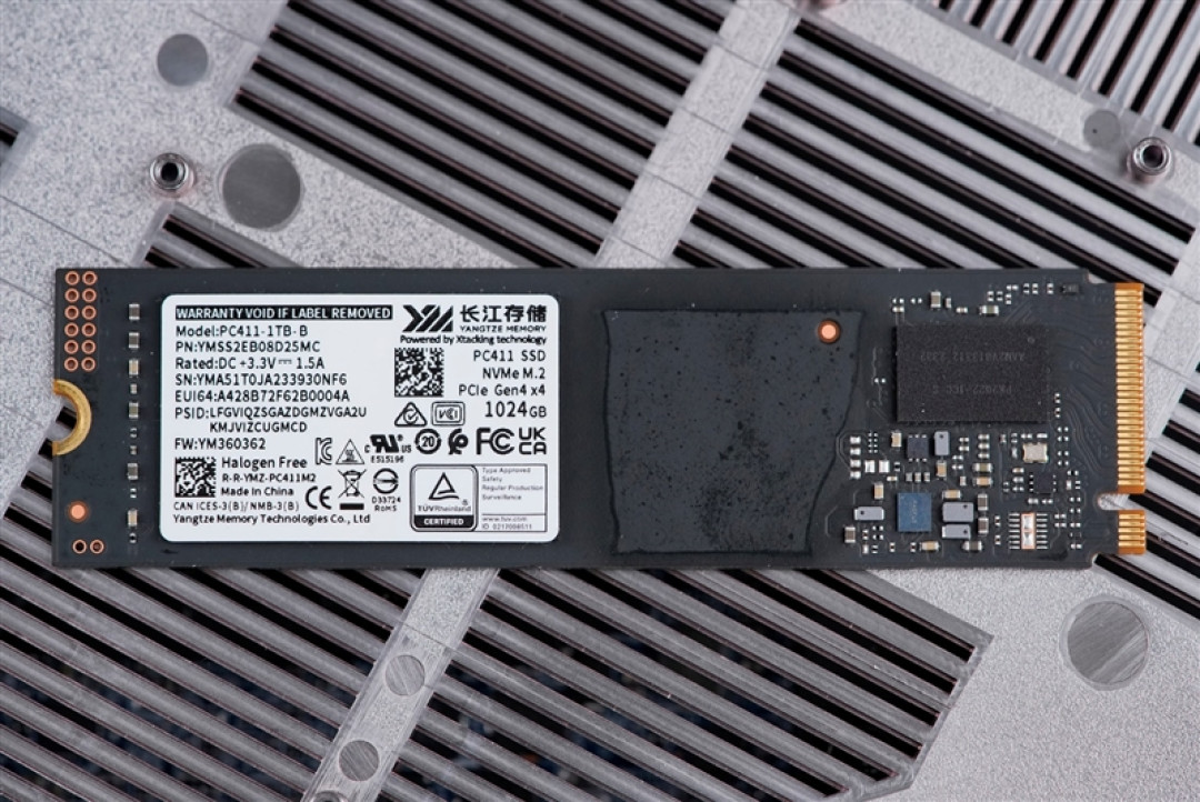 长江存储PC411 1TB SSD特殊体验：素质优秀无惧意外 始终可靠值得信赖_硬盘_什么值得买