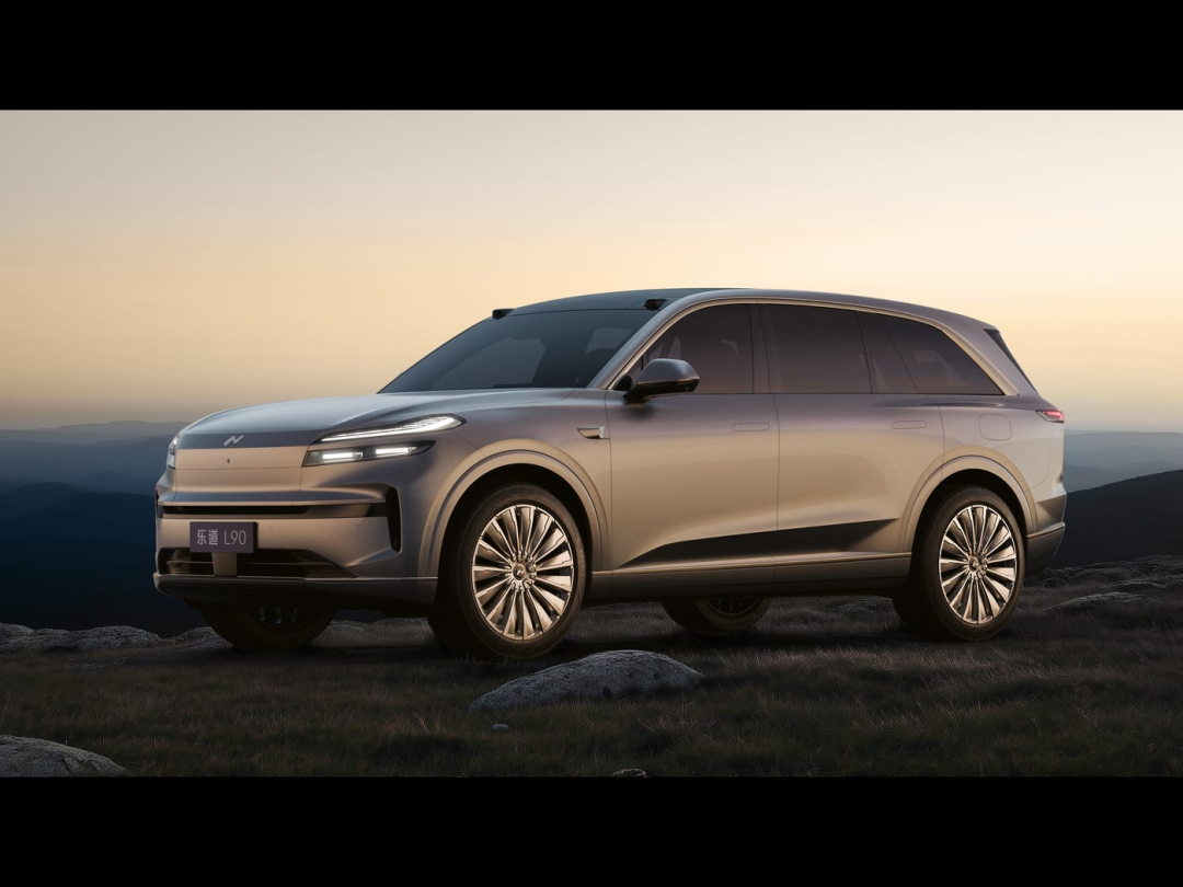 雷军在线与“蔚小理”互发贺电，分别祝小米YU7、理想i8、小鹏G7、乐道L90大卖_新能源车_什么值得买