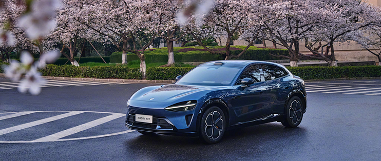 雷军在线与“蔚小理”互发贺电，分别祝小米YU7、理想i8、小鹏G7、乐道L90大卖_新能源车_什么值得买