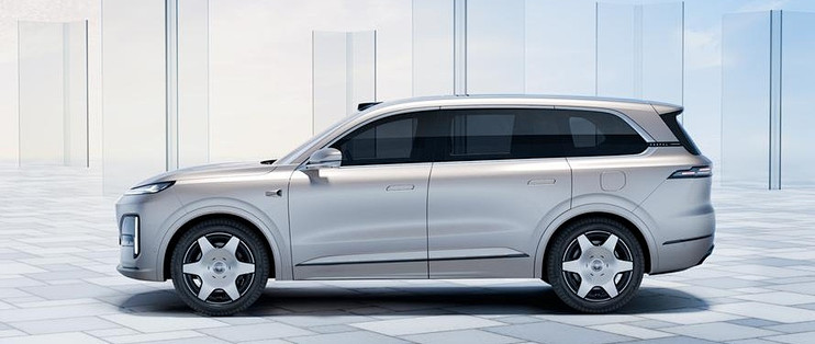 家庭出行新范式：深蓝S09如何重塑30万级六座SUV价值标杆_SUV_什么值得买