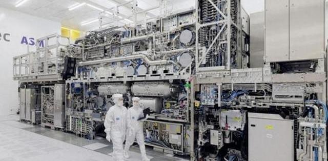 ASML Hyper NA EUV光刻机突破0.7NA极限，芯片三巨头战略分化暗战5nm时代_CPU_什么值得买