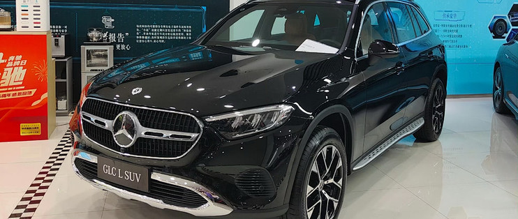 2025款奔驰GLC260深度测评：豪华SUV市场的均衡之选_中型SUV_什么值得买