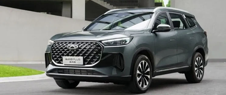 10 万级家庭 SUV ，2.0T+8AT+2065L 空间，瑞虎8 PLUS乘风版上市_SUV_什么值得买