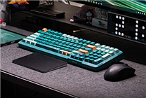 98%配列、红青轴可选！微星FORGE GK500 W暗夜键盘发布_键盘_什么值得买