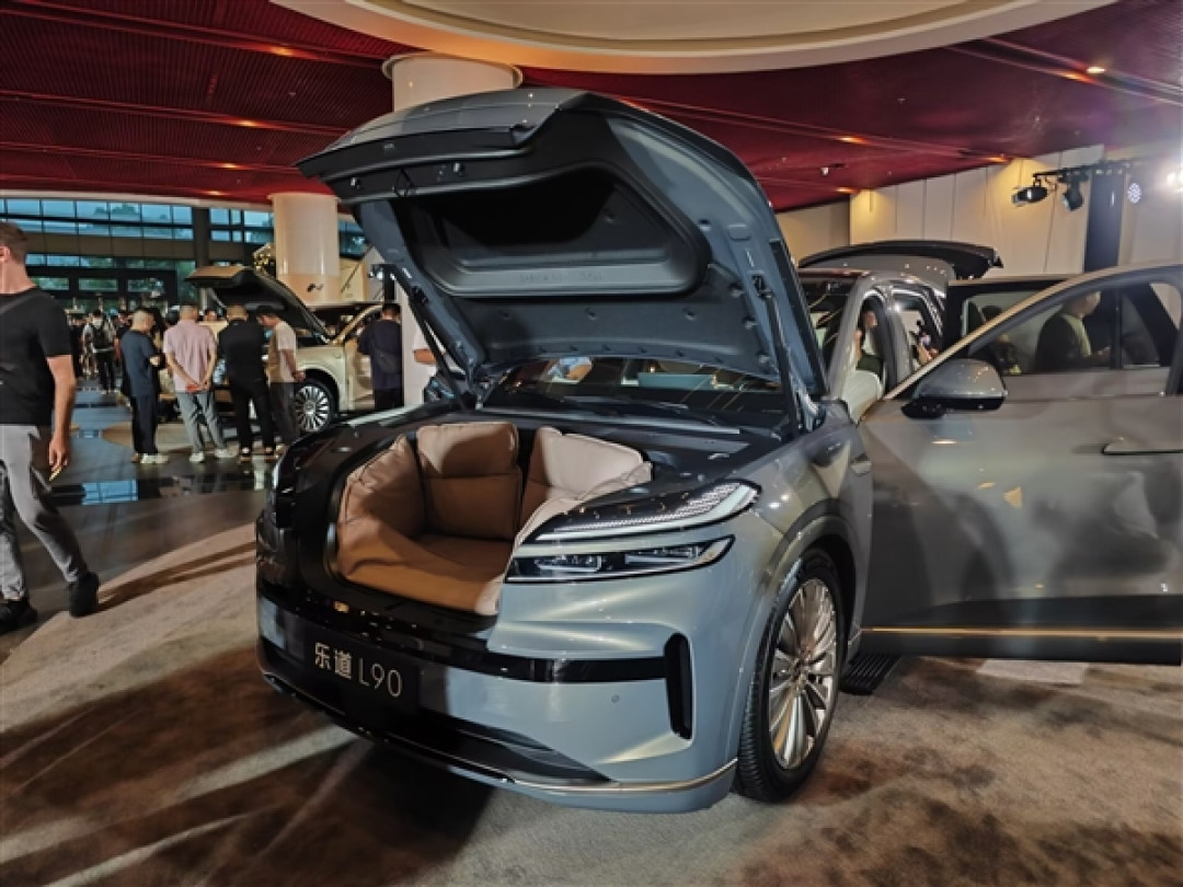 大型家用三排SUV最优解！蔚来乐道L90预售：19.39万起_新能源车_什么值得买