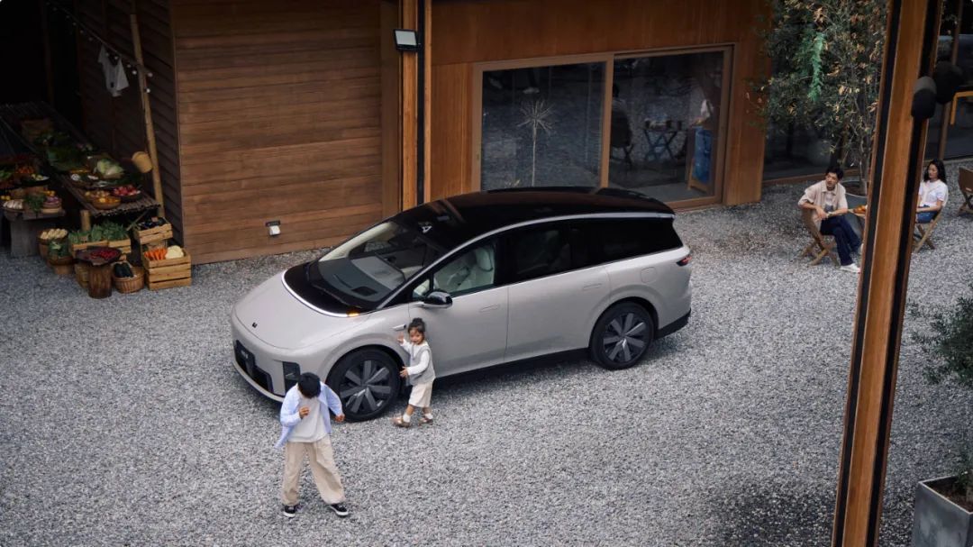 35万元起，理想i8纯电SUV开启预订_新能源车_什么值得买