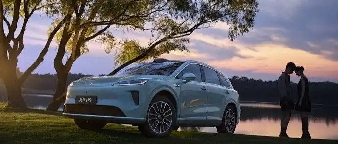 鸿蒙智行“尚界”H5，15W元级别入门SUV，余承东：天花板级体验_新能源车_什么值得买