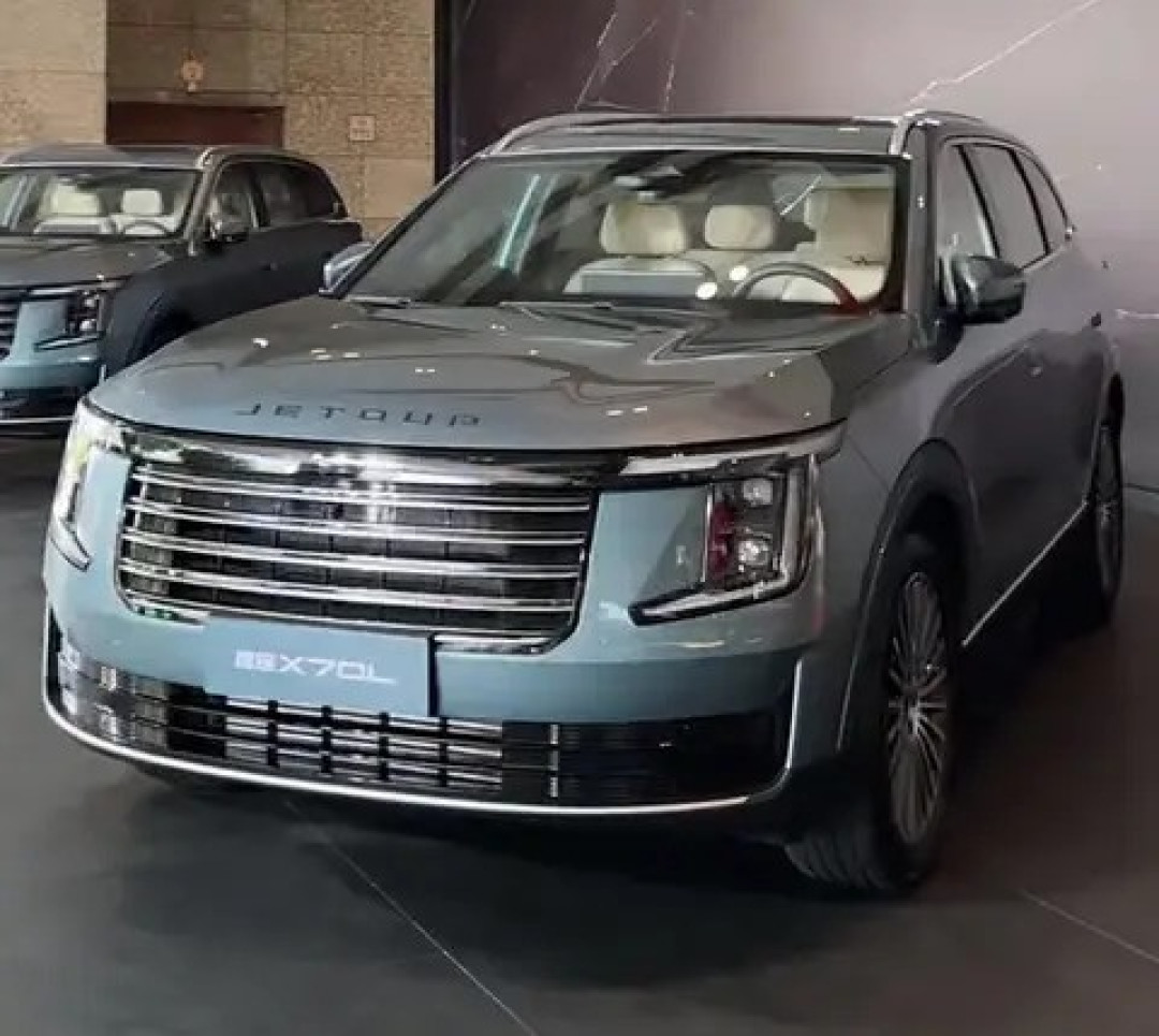 捷途X70L实车发布，配1.5T/2.0T动力_中型SUV_什么值得买
