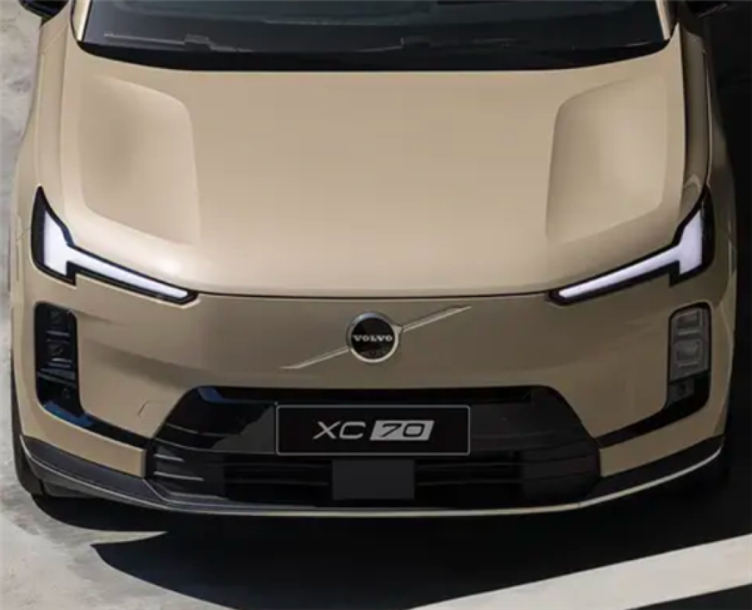 全新中型插混SUV！沃尔沃XC70官图首发：8月开启预售_中型SUV_什么值得买