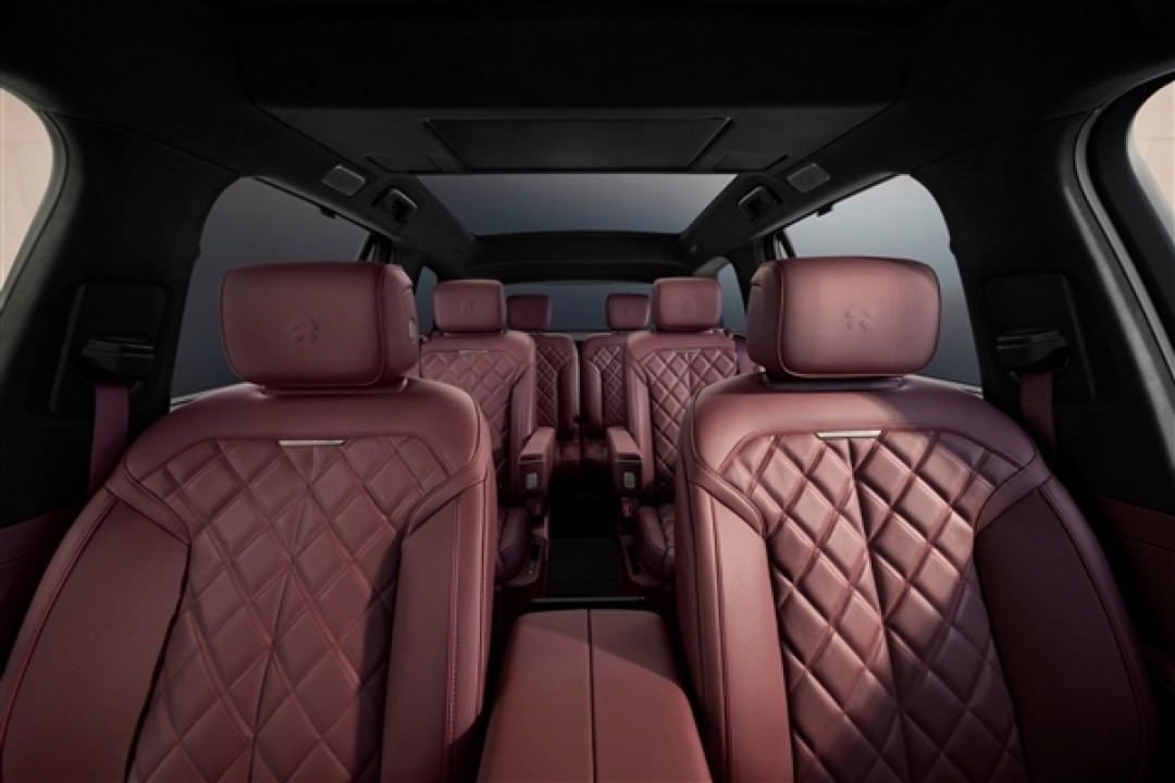 蔚来旗舰SUV登场！全新蔚来ES8预售：41.68万起_新能源车_什么值得买