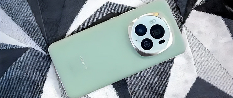 从6199跌至3699元，荣耀Magic6 Pro“价格跳水”，国产“真香机”_安卓手机_什么值得买