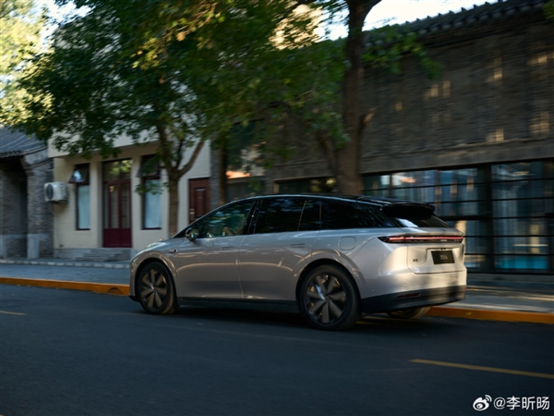 最便宜的理想纯电SUV来了！理想i6官方实车图公布：9月底发布 首次杀入20万元区间_新能源车_什么值得买